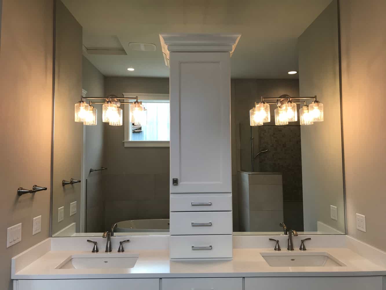Full Height Mirrors | Custom Mirrors Portland | ESP Supply